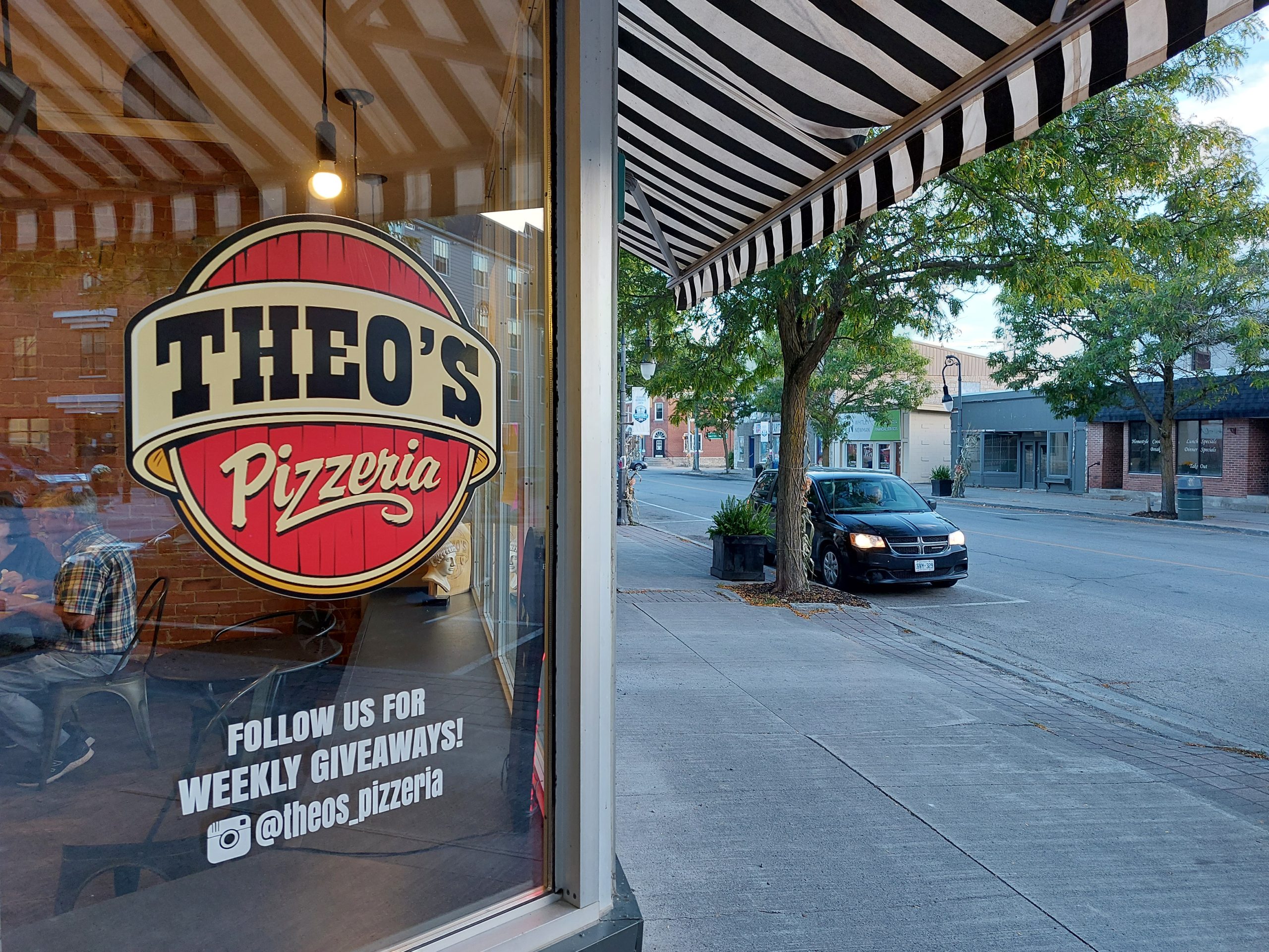 Theo's Pizza | Pizza, Sandwich, Wings, Seafood